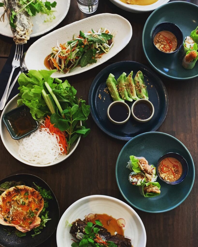 Le Tonkin - Food & Drink, Restaurants - High Street Armadale